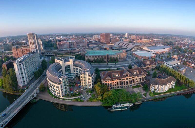 Reading Town Centre Experiential Space - experientialspace.co.uk